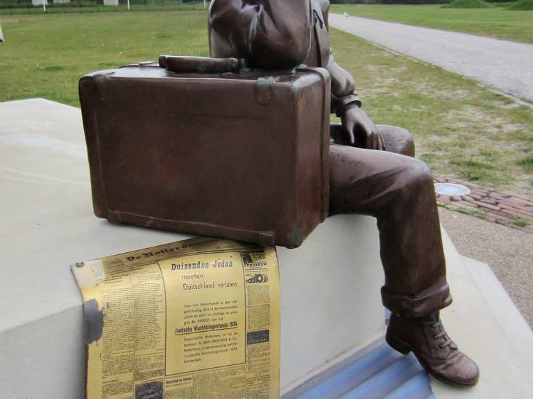 Denkmal "Kindertransport " - Cycle Routes and Map | Komoot