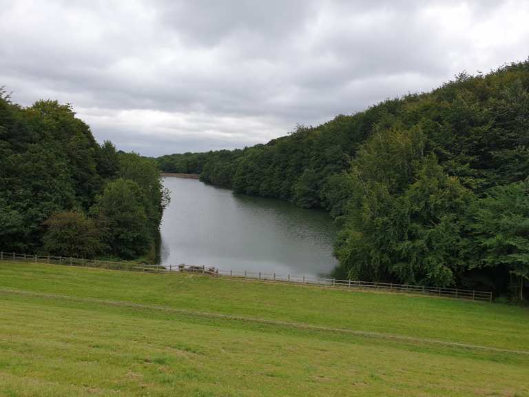 Linacre (middle) Reservoir Routes for Walking and Hiking | Komoot
