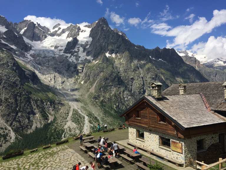 View of the Mont Blanc massif – Walter Bonatti Hut loop from Courmayeur ...