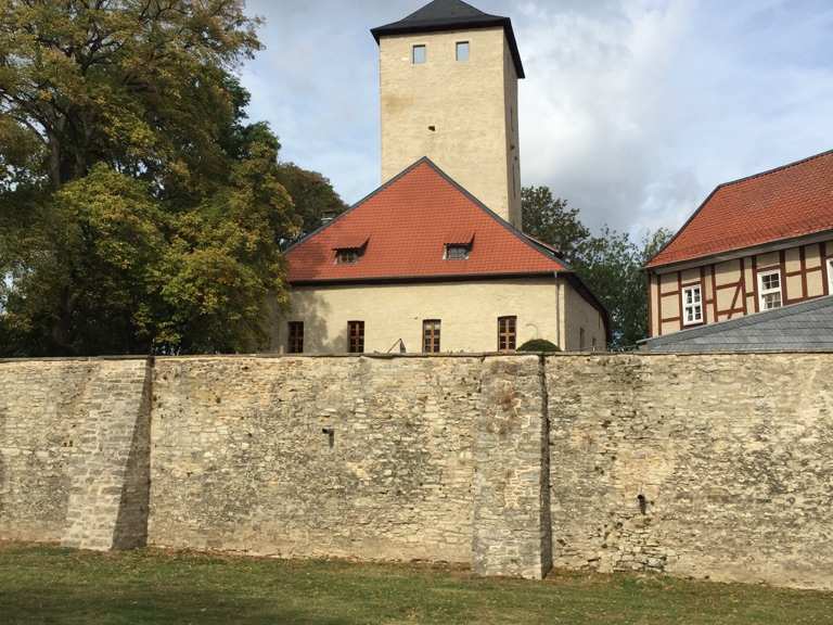 Burg Warberg Routes for Walking and Hiking | Komoot