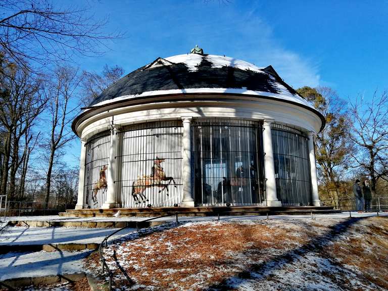 Historisches Karussell Hanau - Wilhelmsbad Routes for Walking and ...