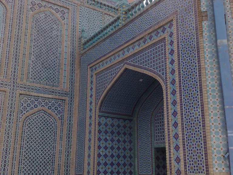 Blue Mosque - روضه مبارک wandelroutes en hikes | Komoot