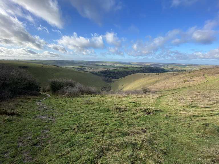 Butser Hill – Hikes & How to Get There | Komoot