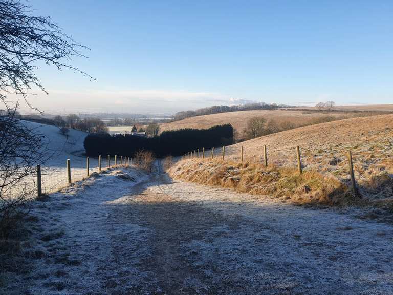 Brantingham view at Spout Hill – Welton Dale loop from Brantingham ...