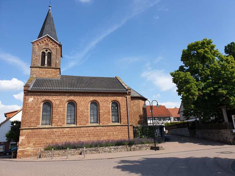 Blick auf Fähranleger Asel – Kirche in Basdorf Runde von Basdorf ...