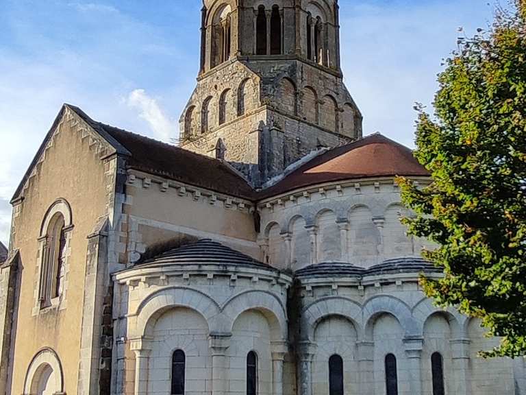 Église Saint-Maurice de Montbron : Radtouren und Radwege | komoot