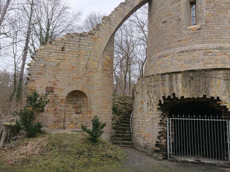 Turmruine - Harbke, Börde | Hiking Tips & Photos | Komoot