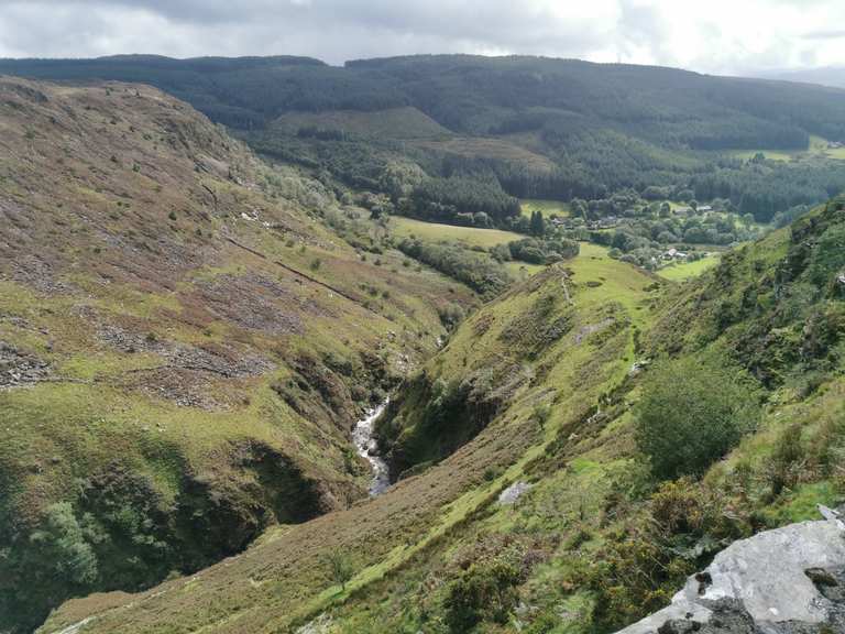 Rhaeadr and Cwm Routes for Walking and Hiking | Komoot