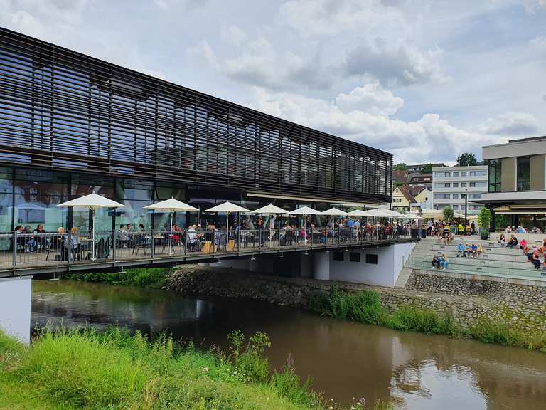 Brunnentempel Friedrich-Karl-Sprudel am Kurhaus in Bad Vilbel - Cycle ...