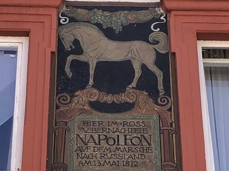 Napoleon Mural at the Marketplace – Hiking & Cycling Routes | Komoot