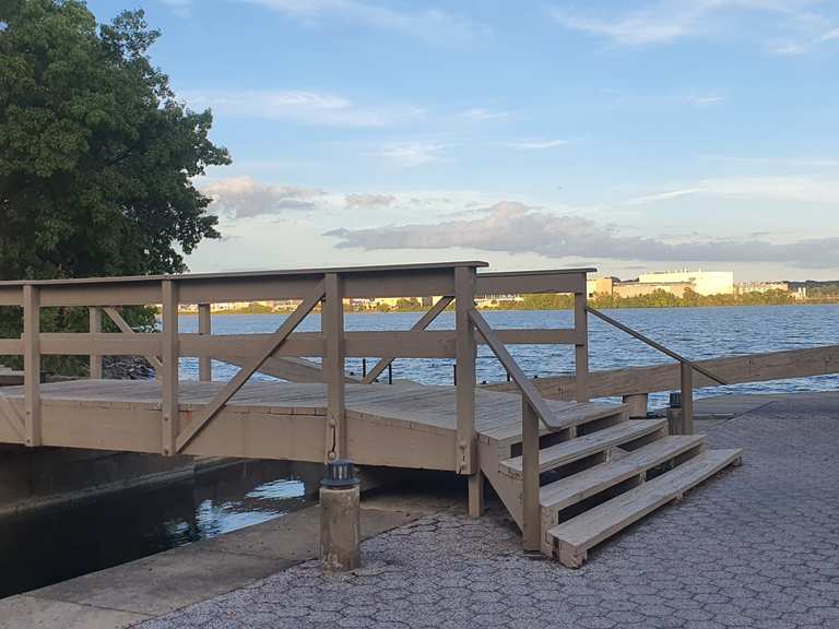 Oronoco Bay Park Loop — Daingerfield Island | wandeling | Komoot