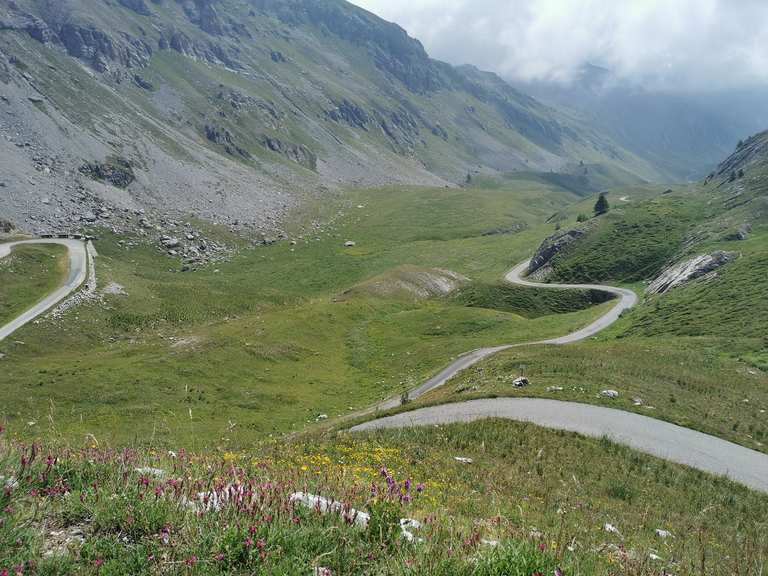 Curve panoramiche sul vallone dell'Arma: Rennradfahren und ...