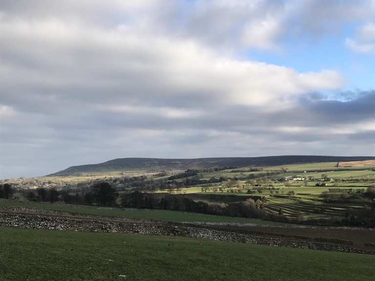 Lower Wendsleydale & Coverdale loop from Leyburn to Jervaulx Abbey ...