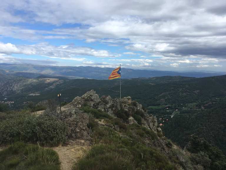 Abbaye de Saint-Martin du Canigou et Tour de Goa – Boucle trail depuis ...