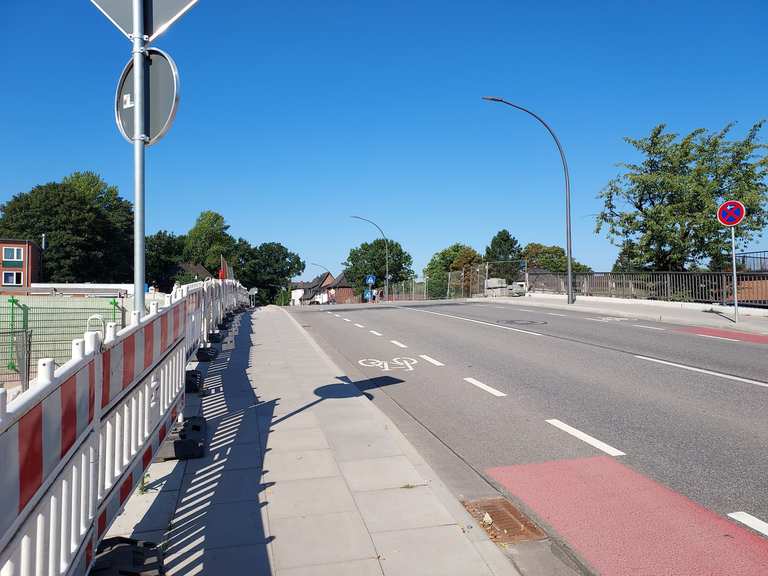 A7-Deckel Stellingen: Wanderungen und Rundwege | komoot