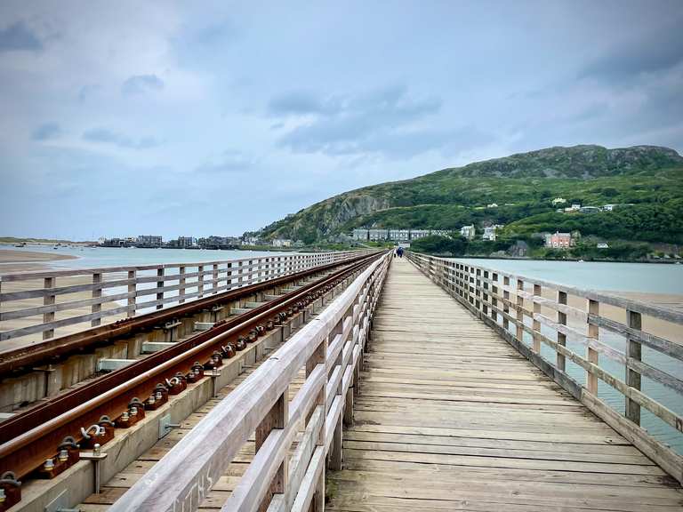 Barmouth loop from Dolgellau on the Mawddach Trail — Eryri / Snowdonia ...