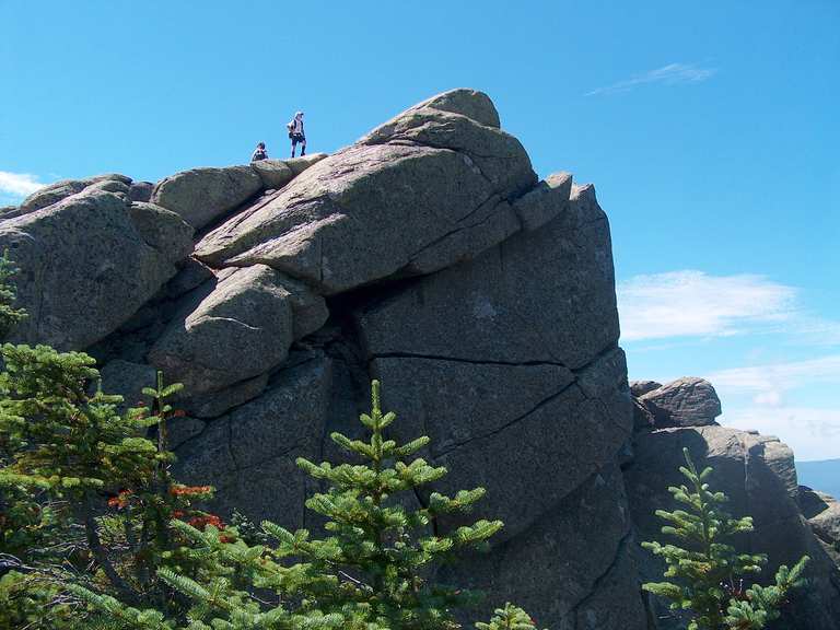 Flume Slide Trail zu Liberty Spring Trail Schleife — White Mountain ...