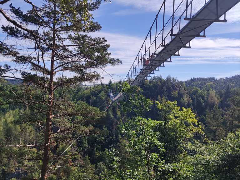 Passerelle himalayenne des Gorges du Lignon - Itinéraires de rando et ...