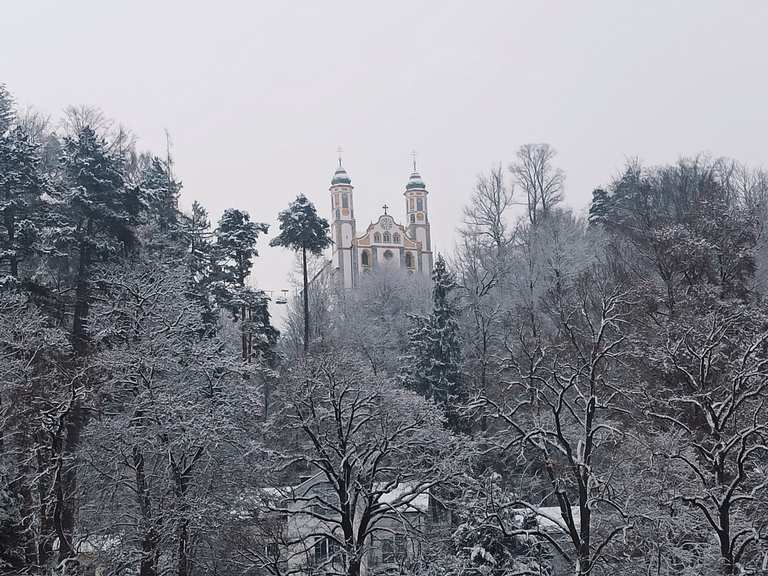 Blick auf Bad Tölz – Bad Tölz am Isarufer Runde von Bad Tölz ...