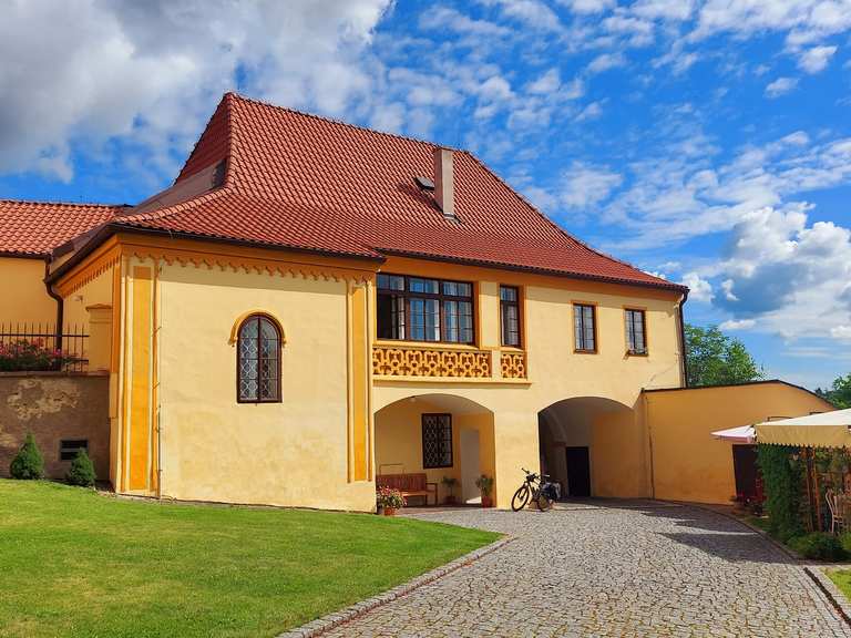 Schloss Bechyně / Bechin: Mountainbike-Touren und -Trails | komoot