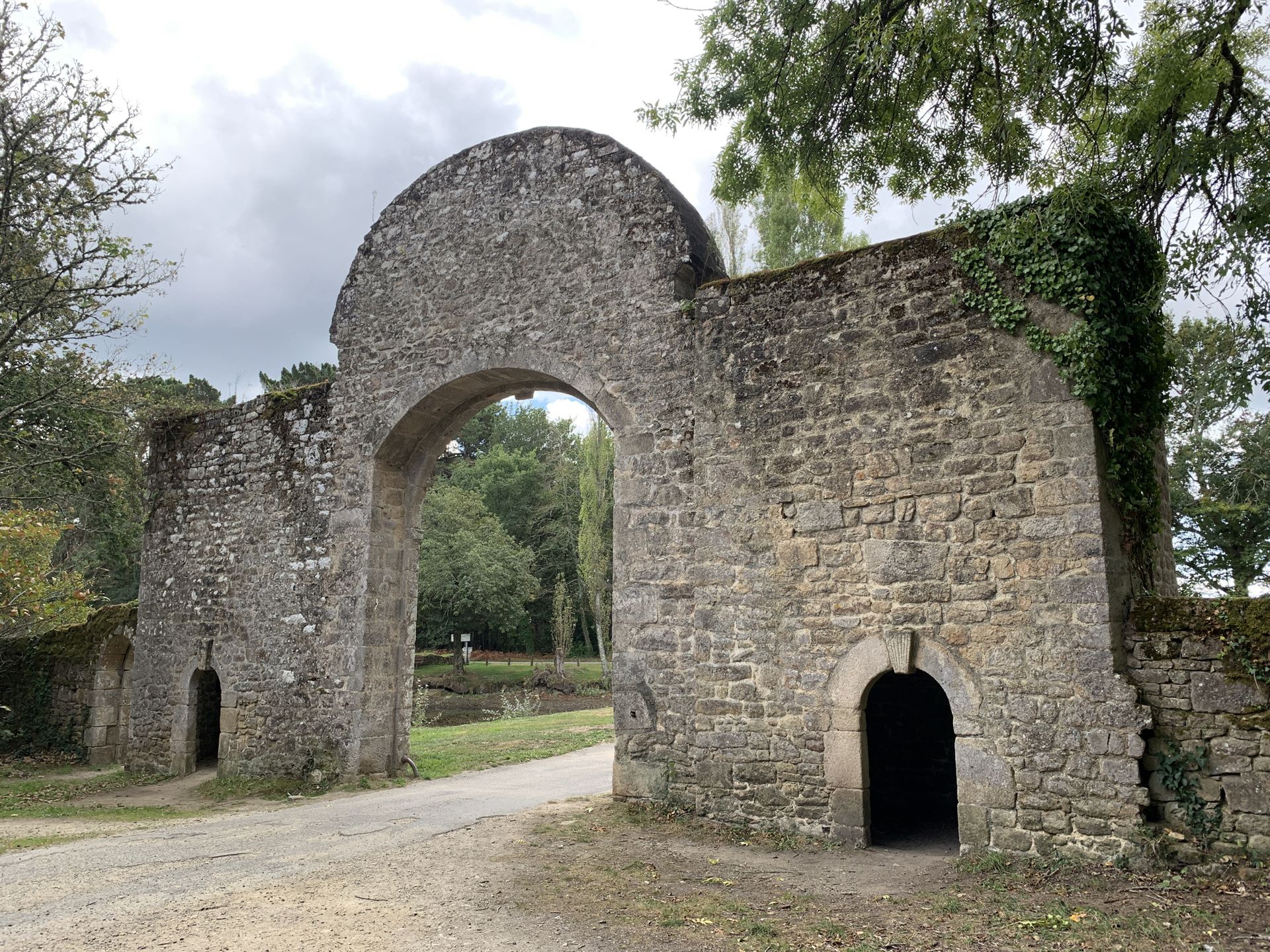 In the footsteps of Fleur de Tonnerre – a historical journey in ...