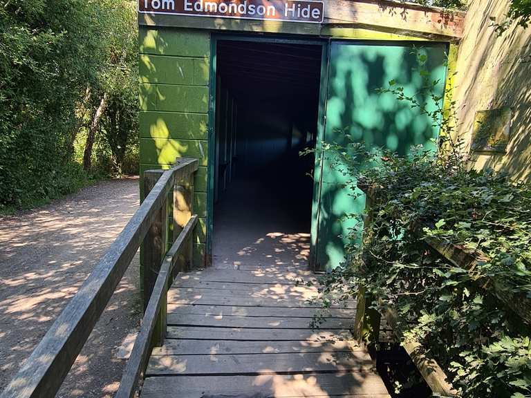 Around Pennington Flash Nature Reserve | hike | Komoot