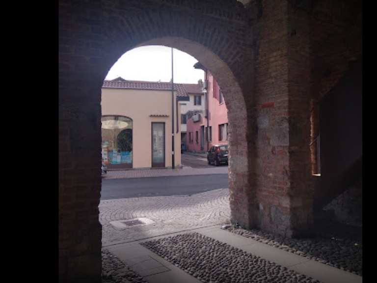 Castello di Bellusco: Rennradfahren und Rennradtouren | komoot