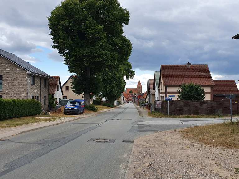 Crivitz: Die Stadtkirche : Radtouren und Radwege | komoot
