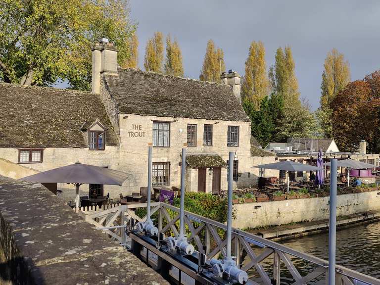 Godstow Abbey – The Trout Inn loop from Lower Wolvercote | hike | Komoot