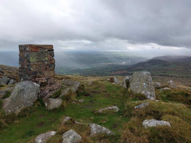 Tal y Fan Routes for Walking and Hiking | Komoot