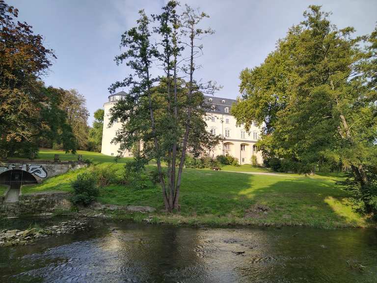 Sandor Petöfi: Wanderungen und Rundwege | komoot