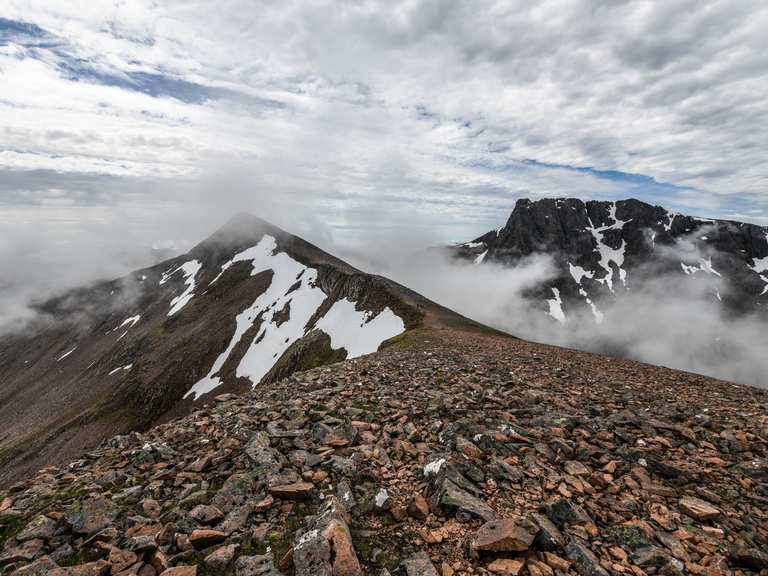 Càrn Mòr Dearg Arete (CMD) to Ben Nevis loop | hike | Komoot