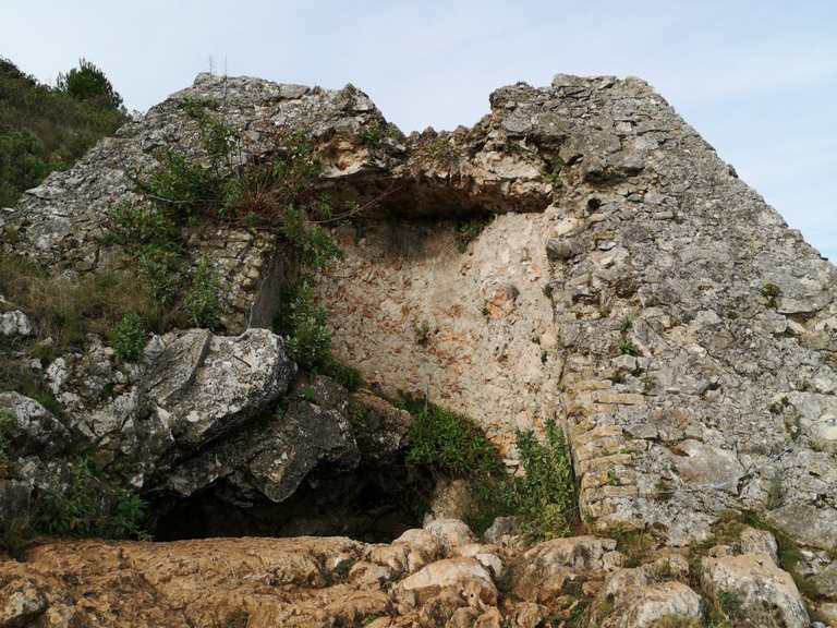 La Pyramide de Falicon: Touren und Karten | komoot