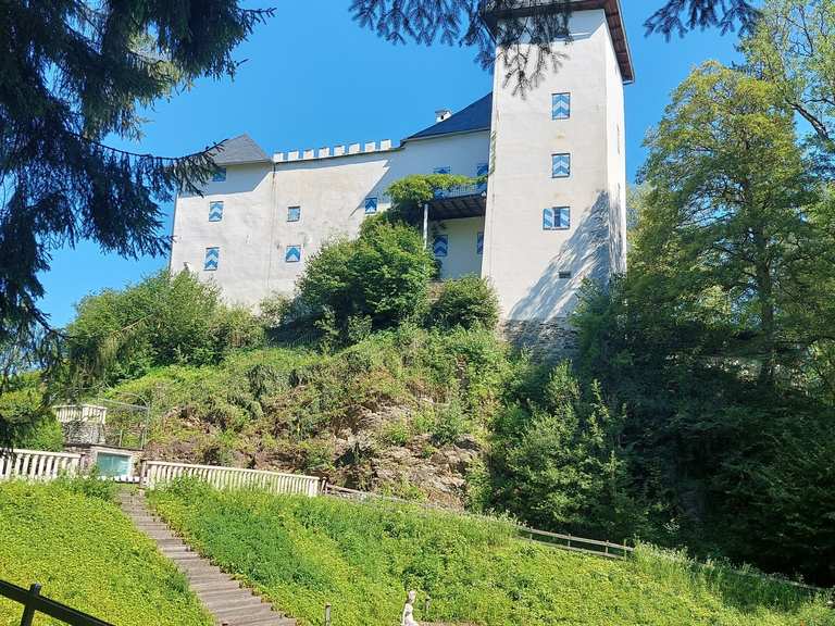 Schloss Drasing: Wanderungen und Rundwege | komoot