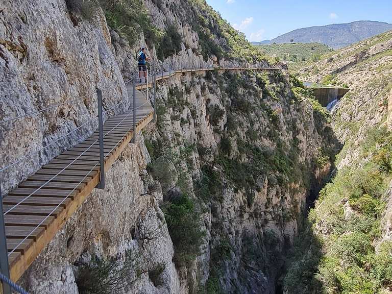 Die spektakuläre Pasarela de Relleu – Wandern in Alicante | Wanderung ...