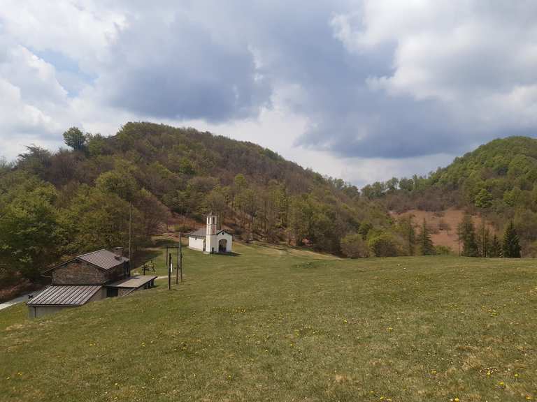 Sentiero del pellegrino al Santuario Madonna delle Piagge da Vernante ...