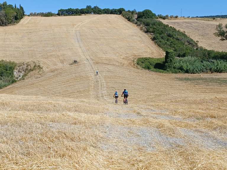 Dal borgo di Pastina all'Oasi Lago di Santa Luce — giro ad anello ... Dal borgo di Pastina all'Oasi Lago di Santa Luce — giro ad anello ...