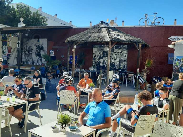Velosol Café – View into the hinterland loop from Calp | ride | Komoot