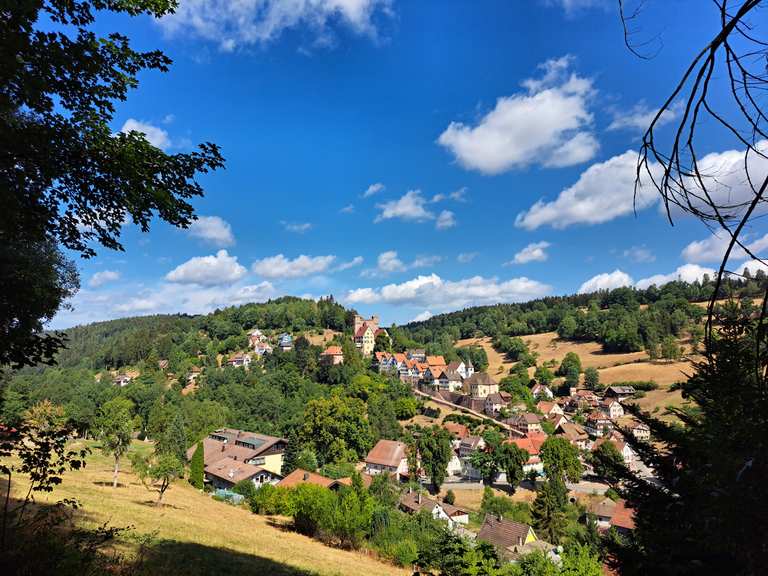 Idyllischer Blick ins Tal : Radtouren und Radwege | komoot