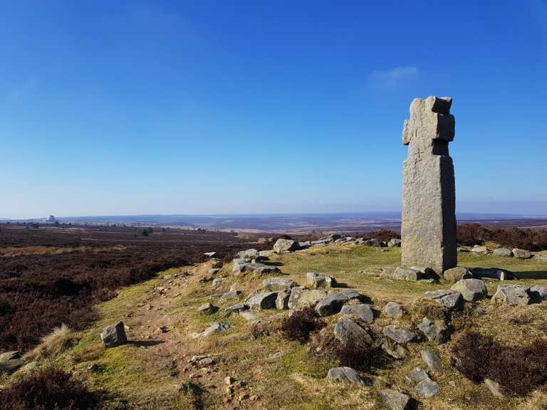 Boucle de Lilla Cross depuis Fylingdales — North York Moors National ...