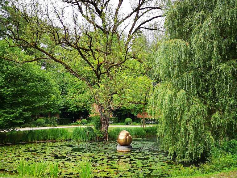 Glacis-Park in Neu-Ulm: Wanderungen und Rundwege | komoot