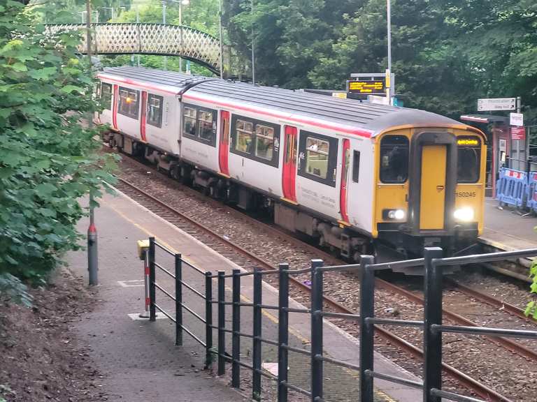 Hengoed/Maesycwmmer viaduct Routes for Walking and Hiking | Komoot