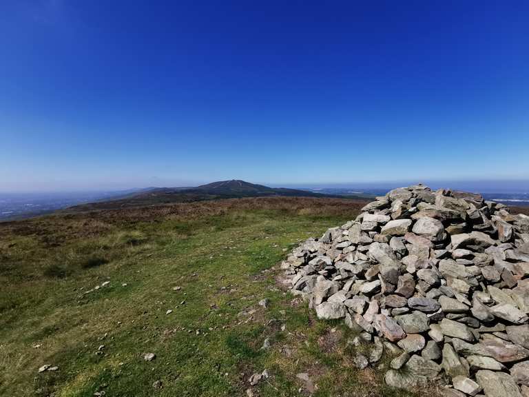 Foel Fenlli Routes for Walking and Hiking | Komoot