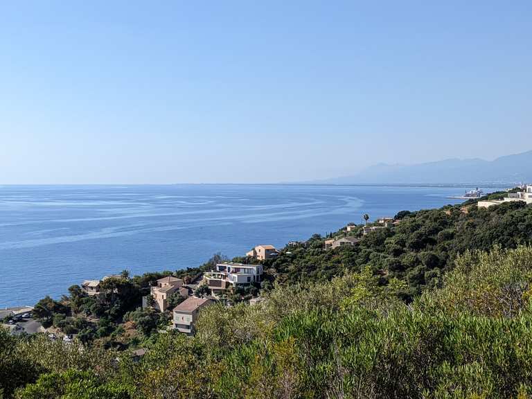 Chemin vers la plage de Grigione: Wanderungen und Rundwege | komoot