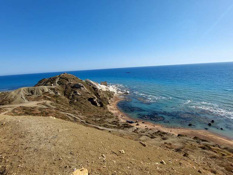 Blick von oben auf Punta Bianca in Mergel: Mountainbike-Touren und ...