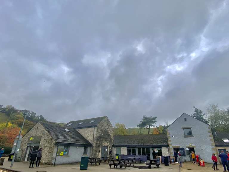 Castleton Visitor Centre: Wanderungen und Rundwege | komoot