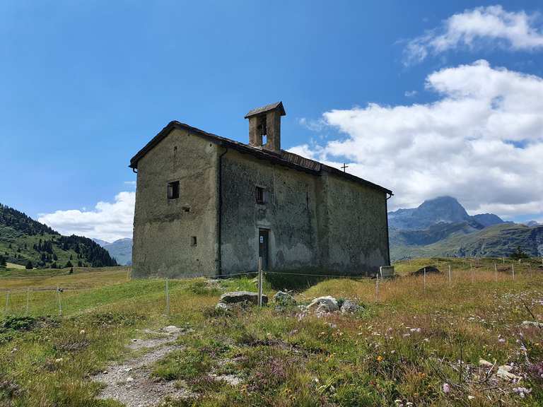 Kapelle St. Placidus und Rochus, Alp Flix, Tigias Routes for Walking ...