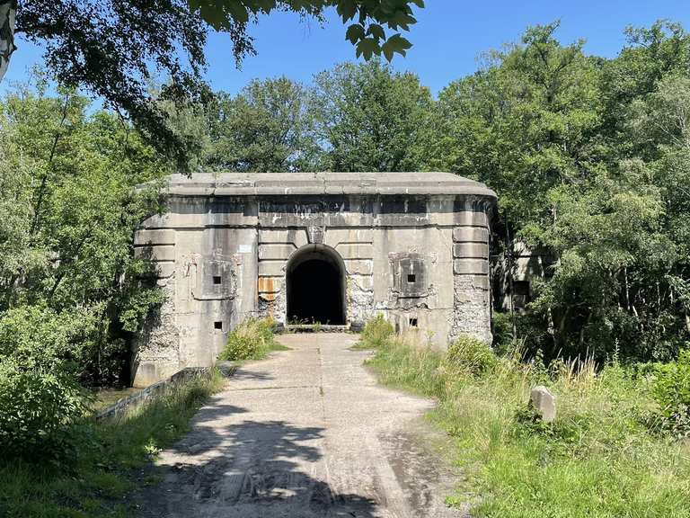 Fort Brasschaat fietsroutes en kaart | Komoot