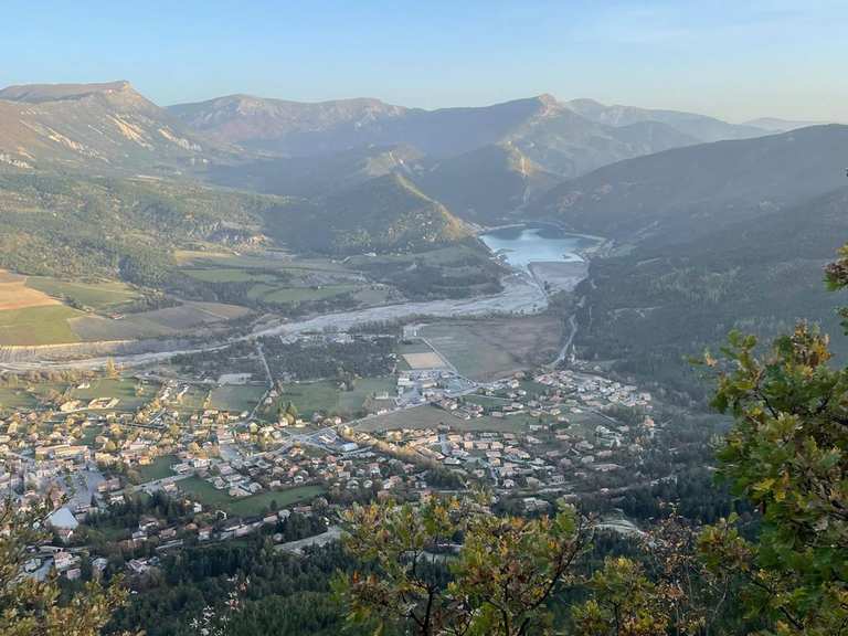 Saint-Julien-du-Verdon und Vergons von Saint-André-les-Alpes – Gravel ...