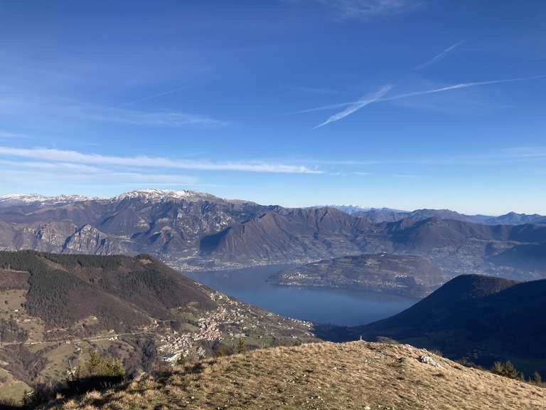 Campana e Croce di vetta del Monte Bronzone : percorsi escursionistici ...